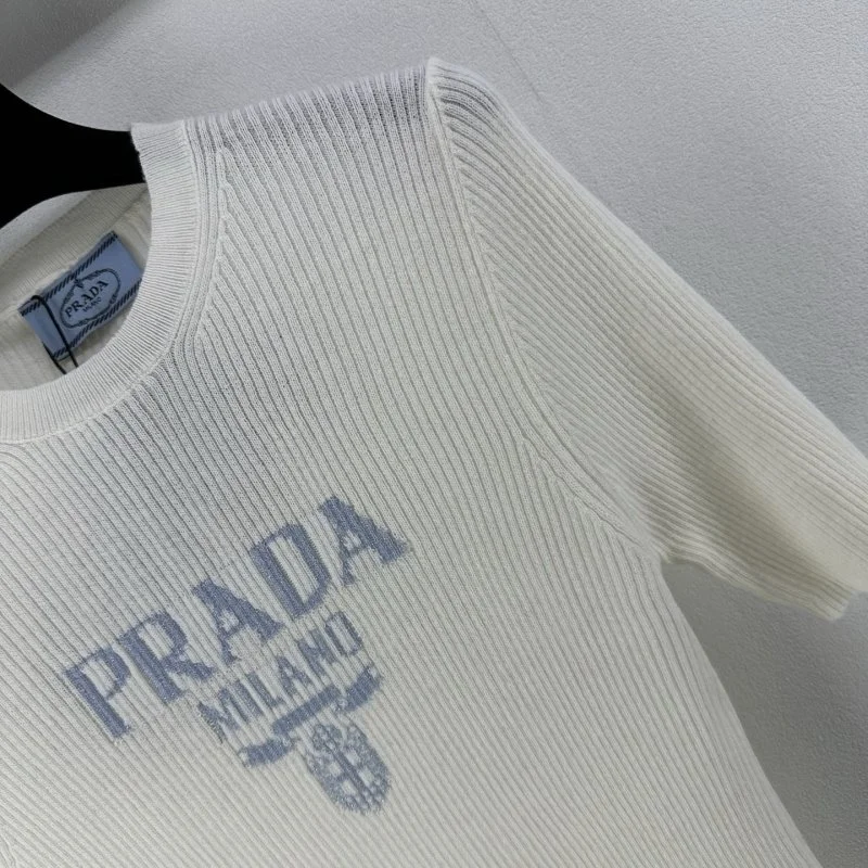 Accurate model Prada T-Shirts