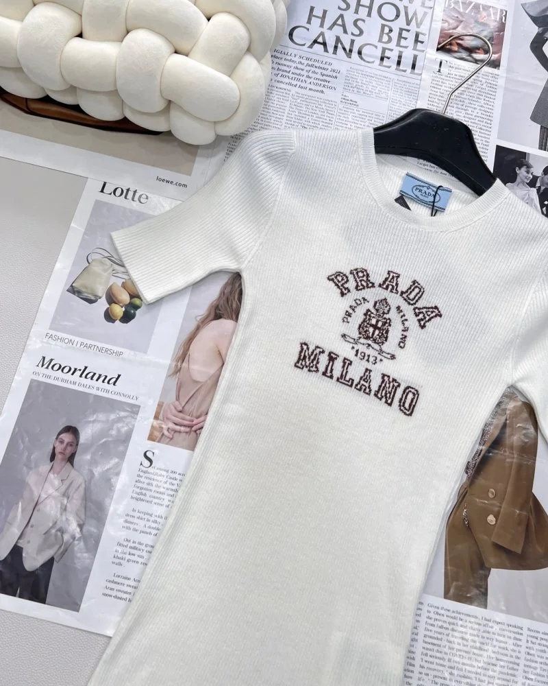 Top mirror Prada T-Shirts