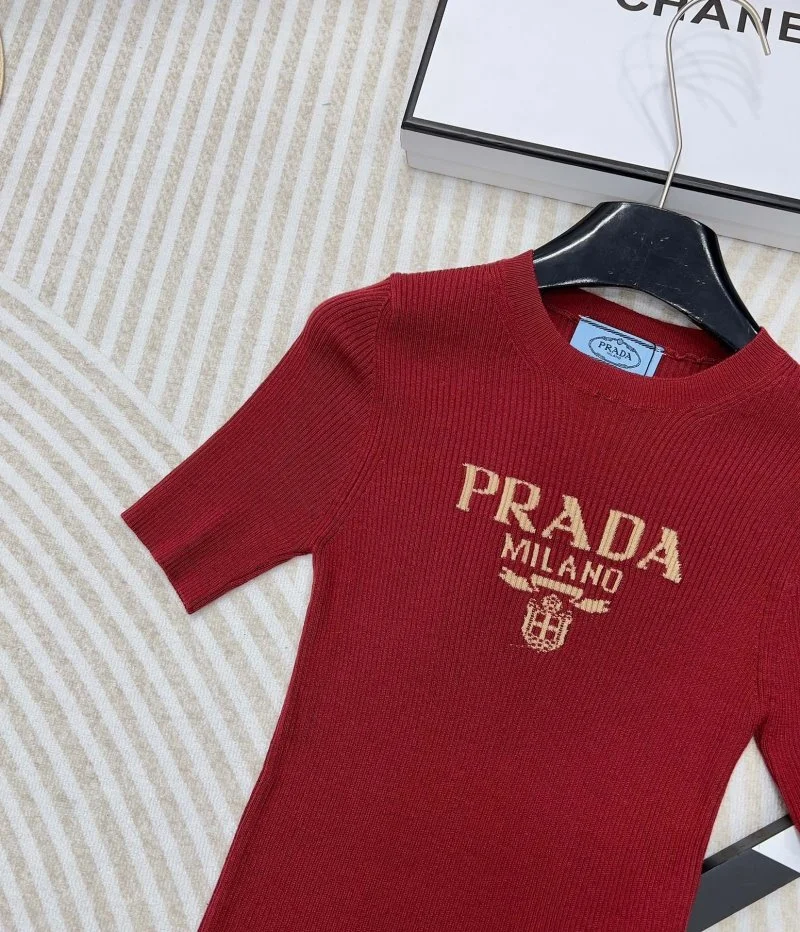 Bargain Prada T-Shirts