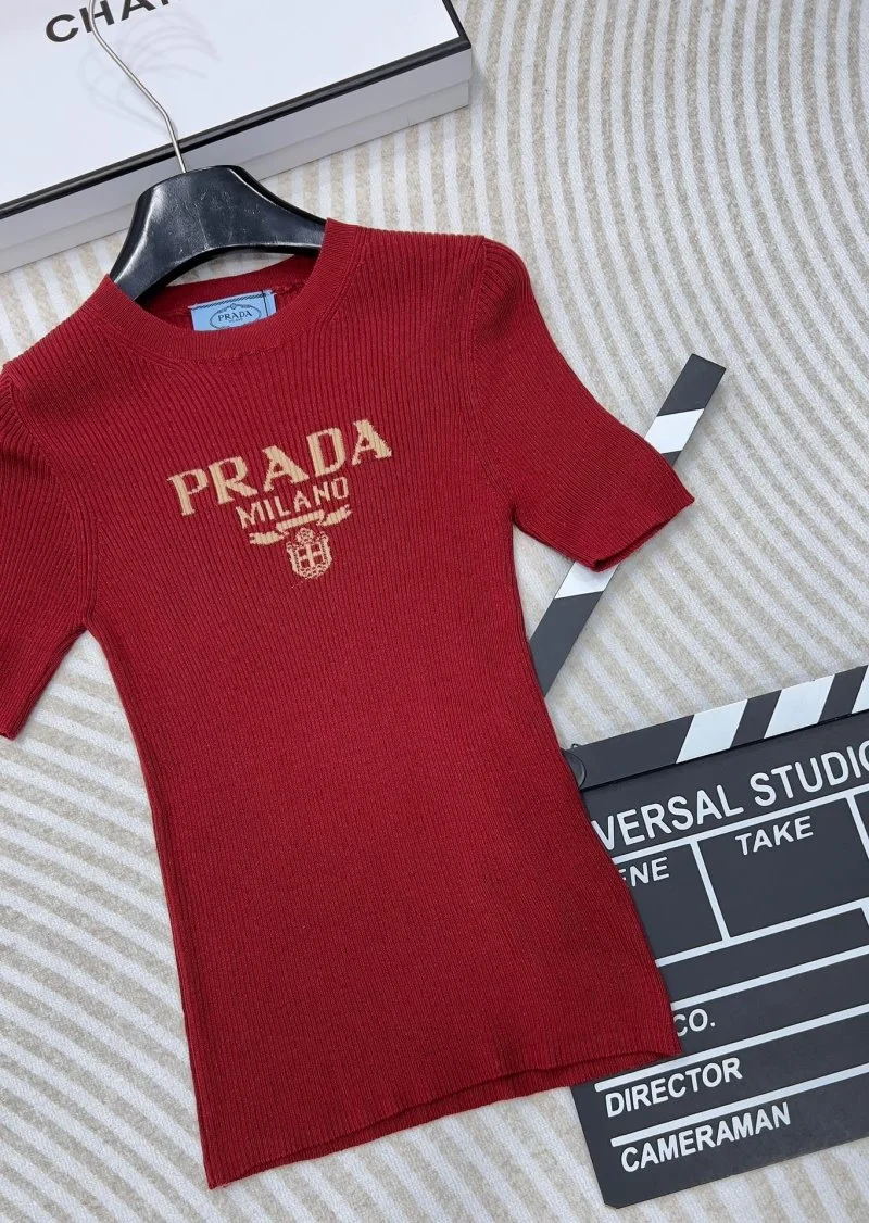 Bargain Prada T-Shirts