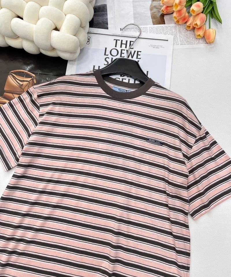 Cut-rate Prada T-Shirts