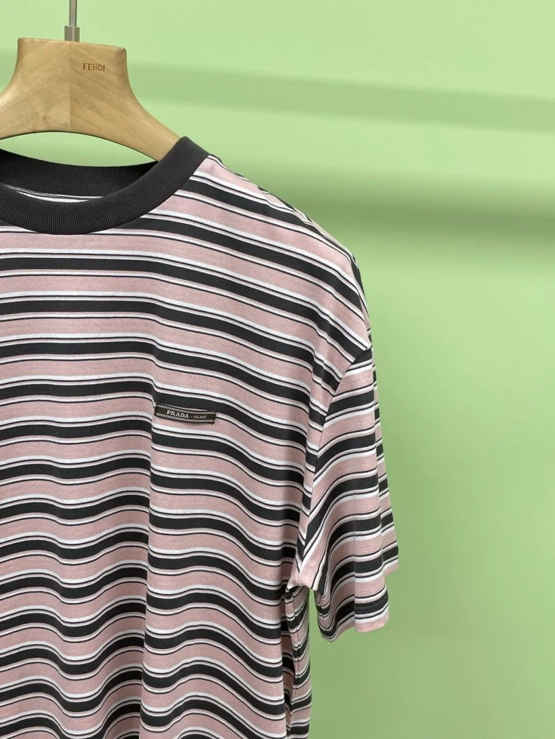 Bargain Prada T-Shirts