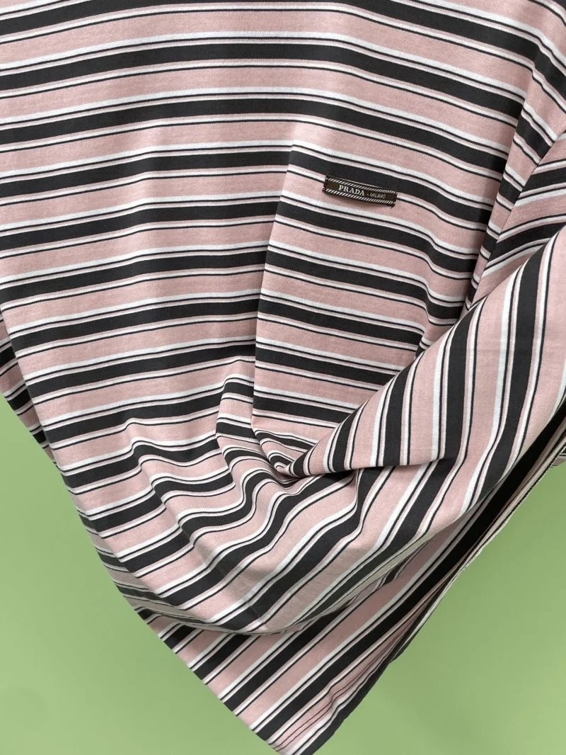 Bargain Prada T-Shirts