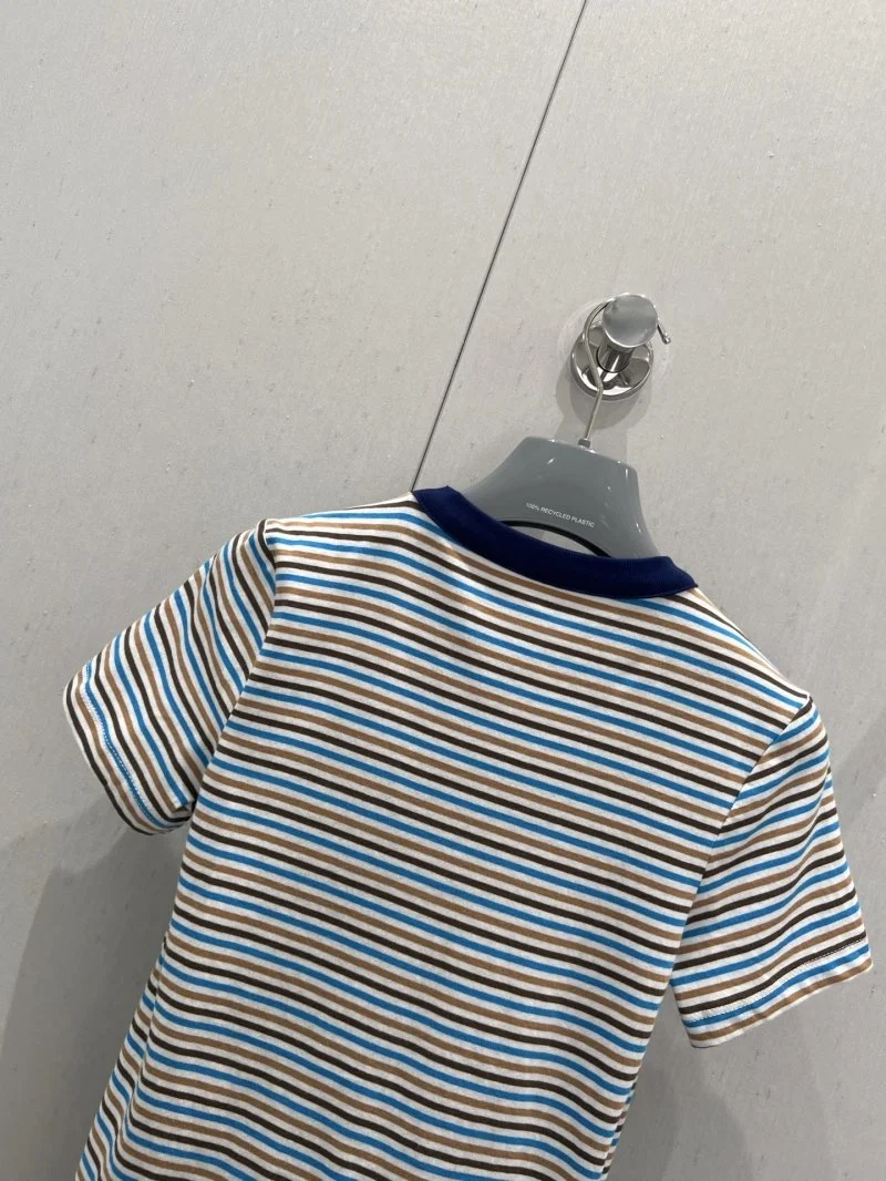 Cut-rate Prada T-Shirts