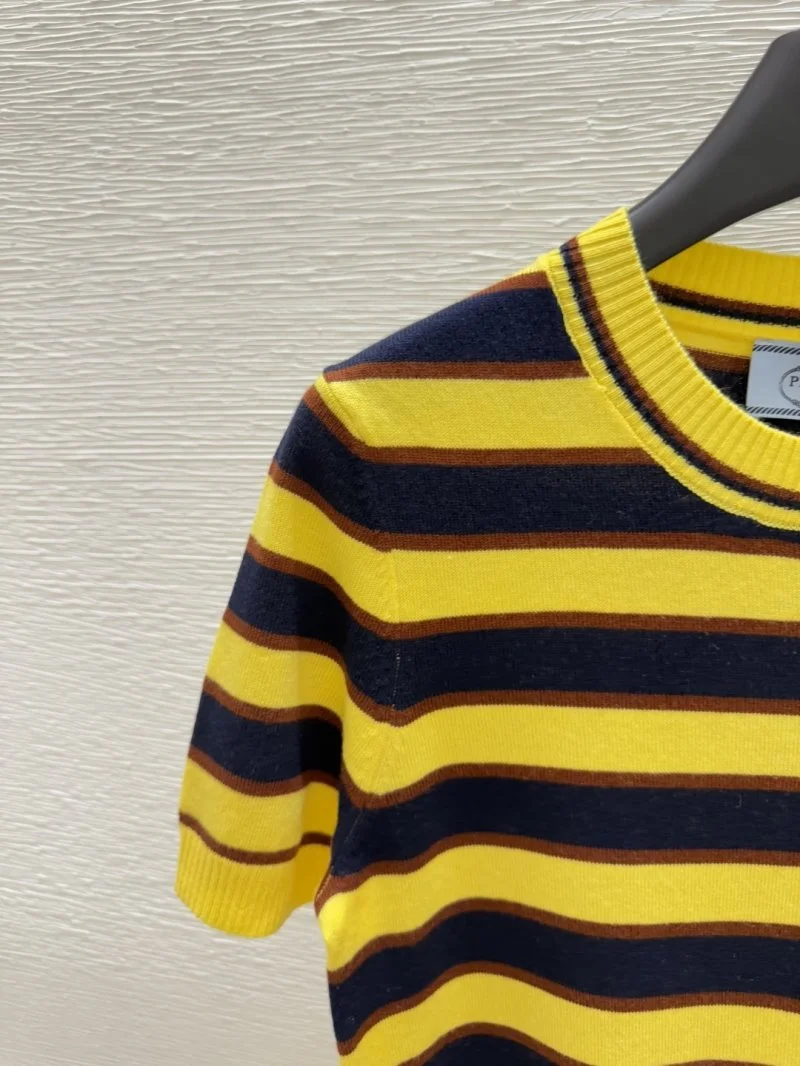 Cut-rate Prada T-Shirts