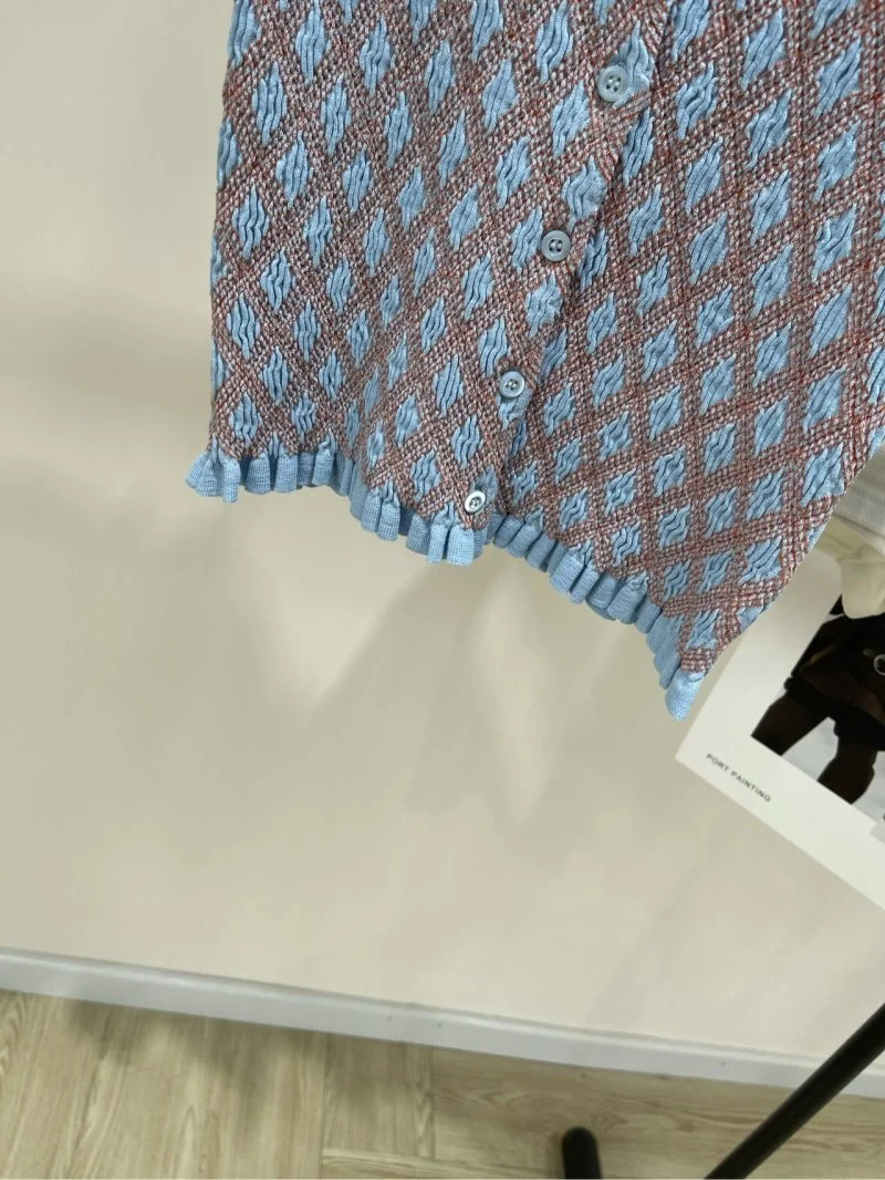 Inexpensive Prada T-Shirts