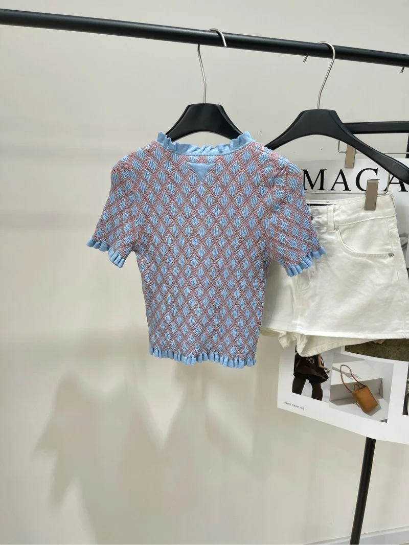 Inexpensive Prada T-Shirts