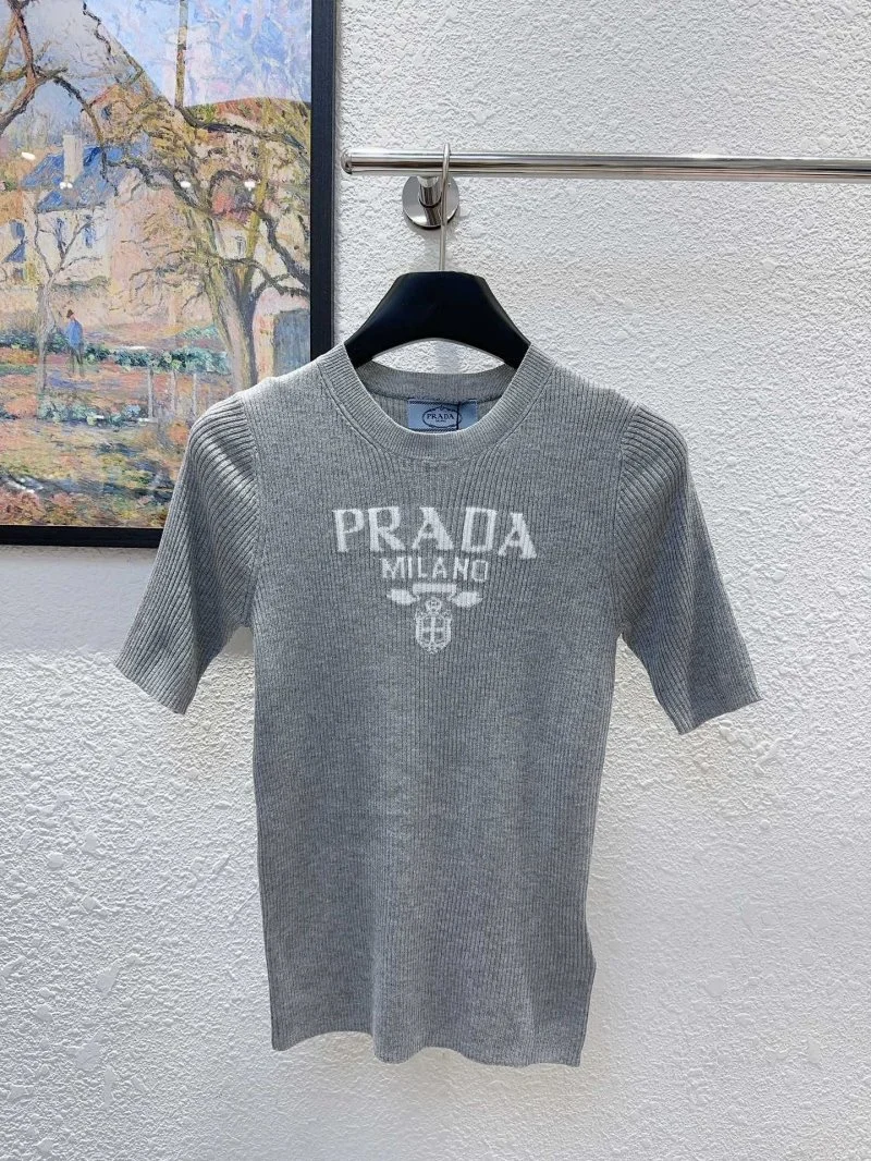 Cut-rate Prada T-Shirts