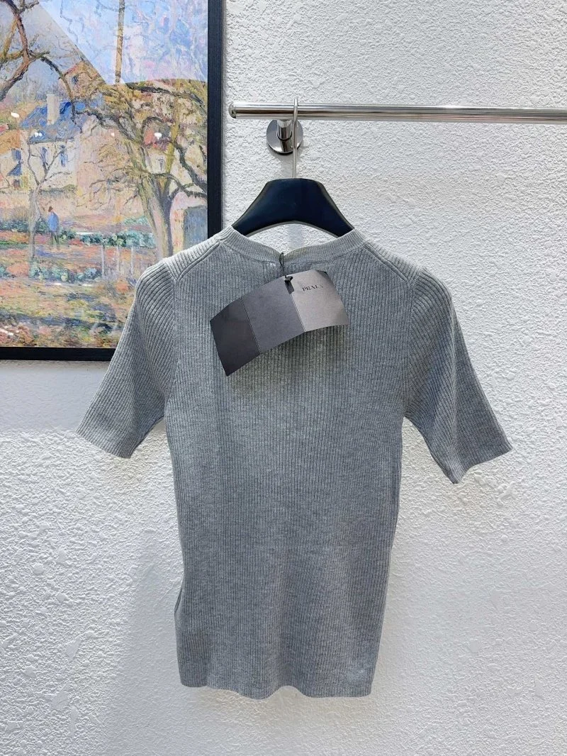 Cut-rate Prada T-Shirts