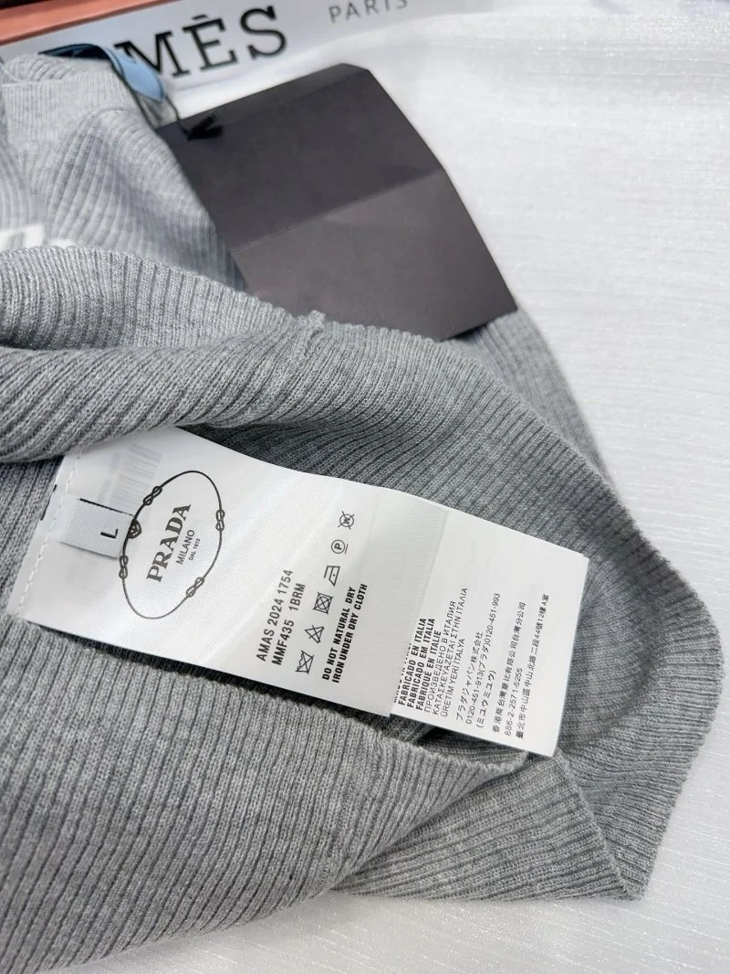 Cut-rate Prada T-Shirts