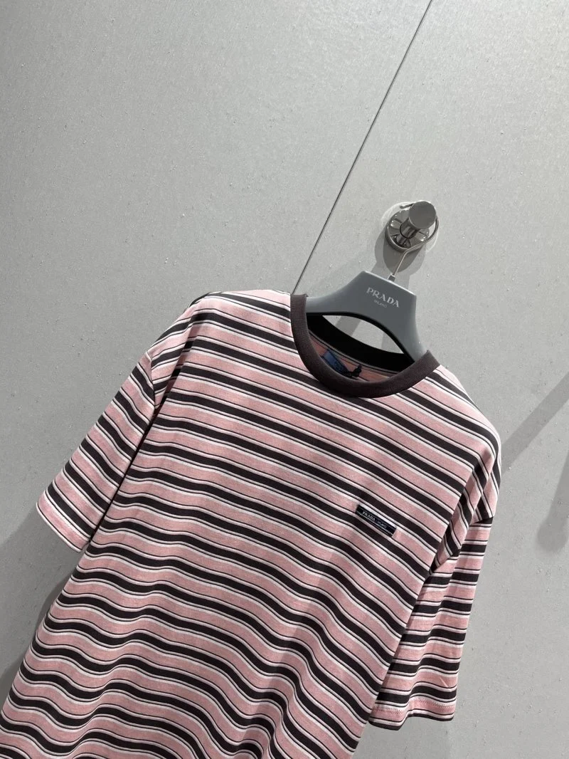Cut-rate Prada T-Shirts