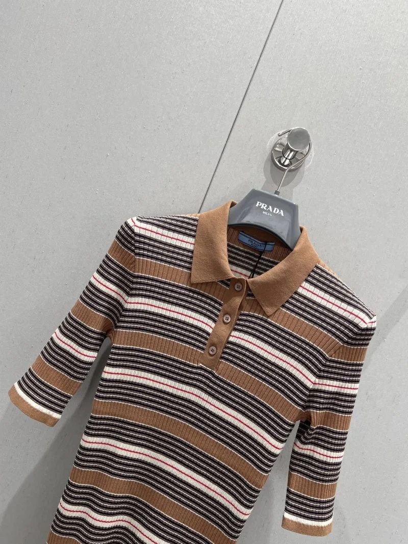 High fidelity Prada T-Shirts