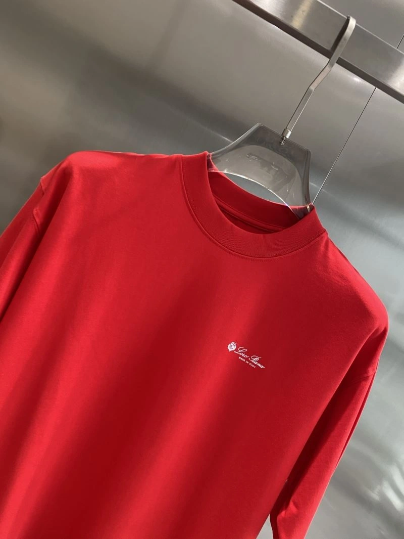 Low-cost Prada T-Shirts