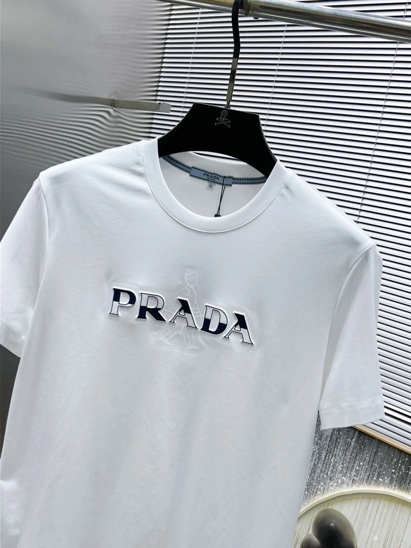 Cut-rate Prada T-Shirts