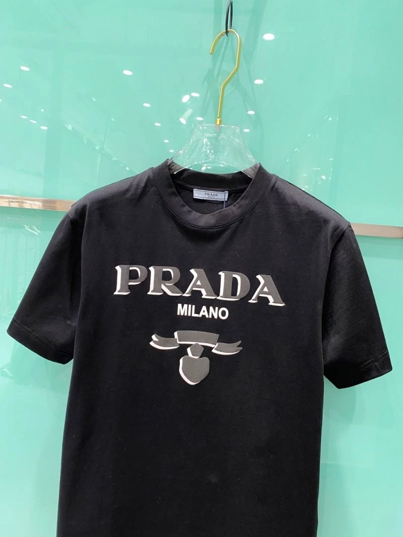 Bargain Prada T-Shirts