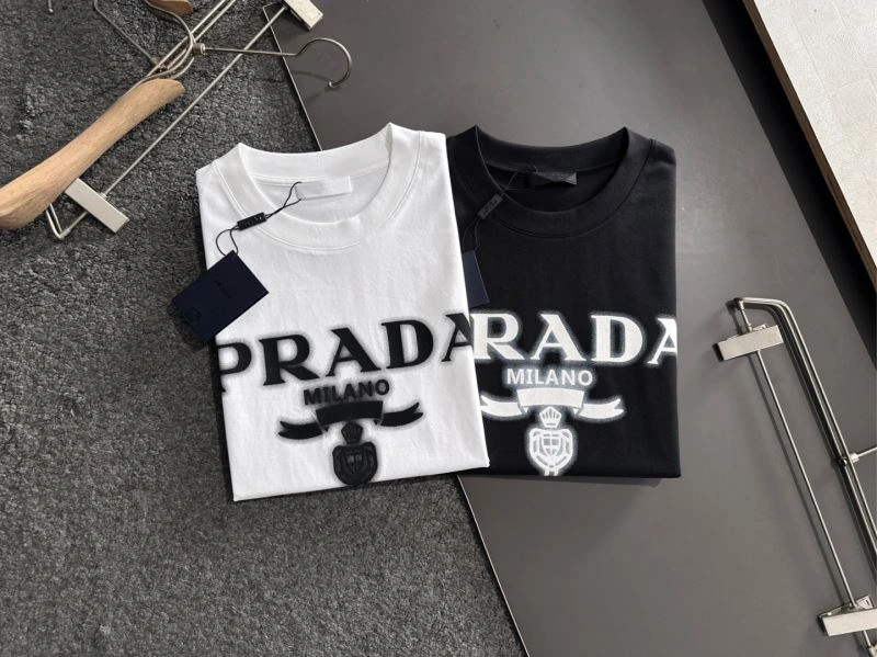 Bargain Prada T-Shirts