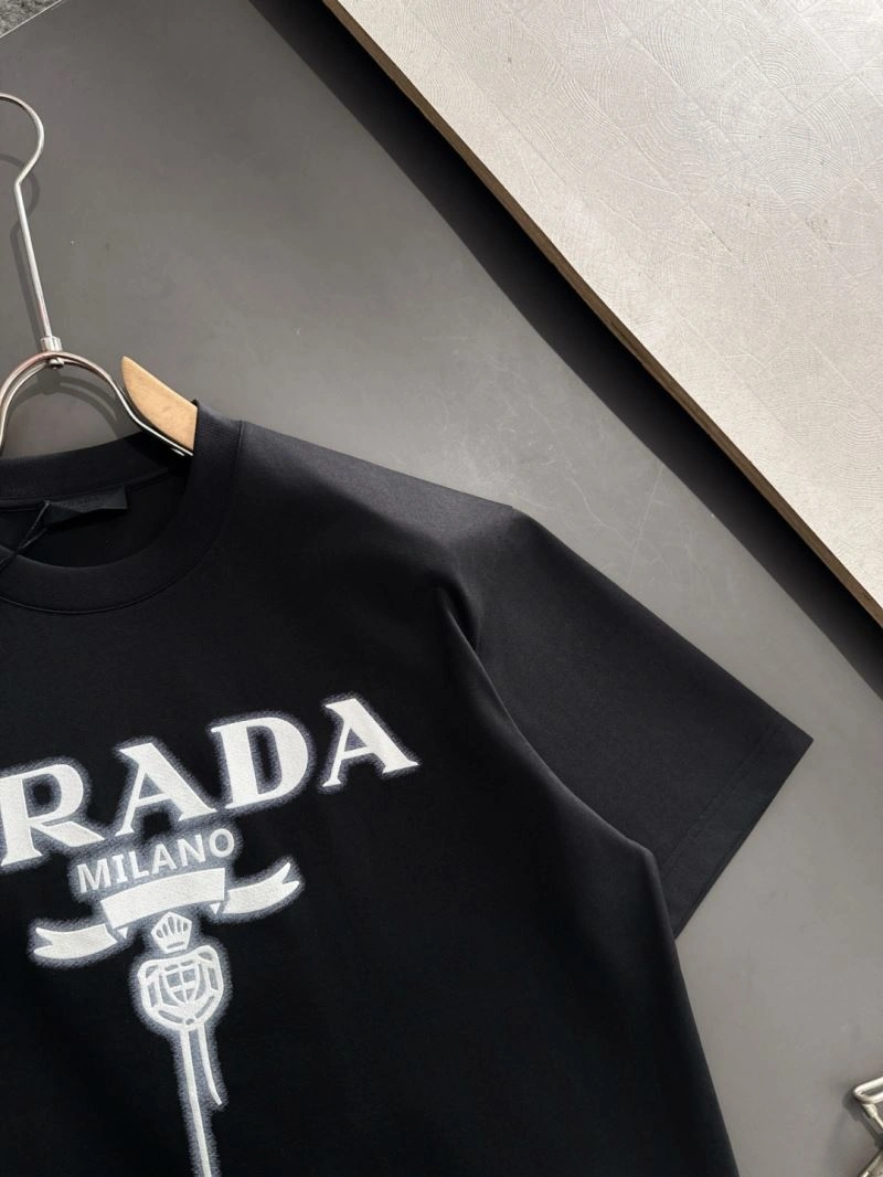 Bargain Prada T-Shirts
