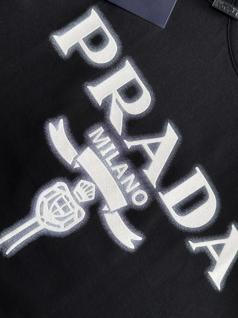 Bargain Prada T-Shirts