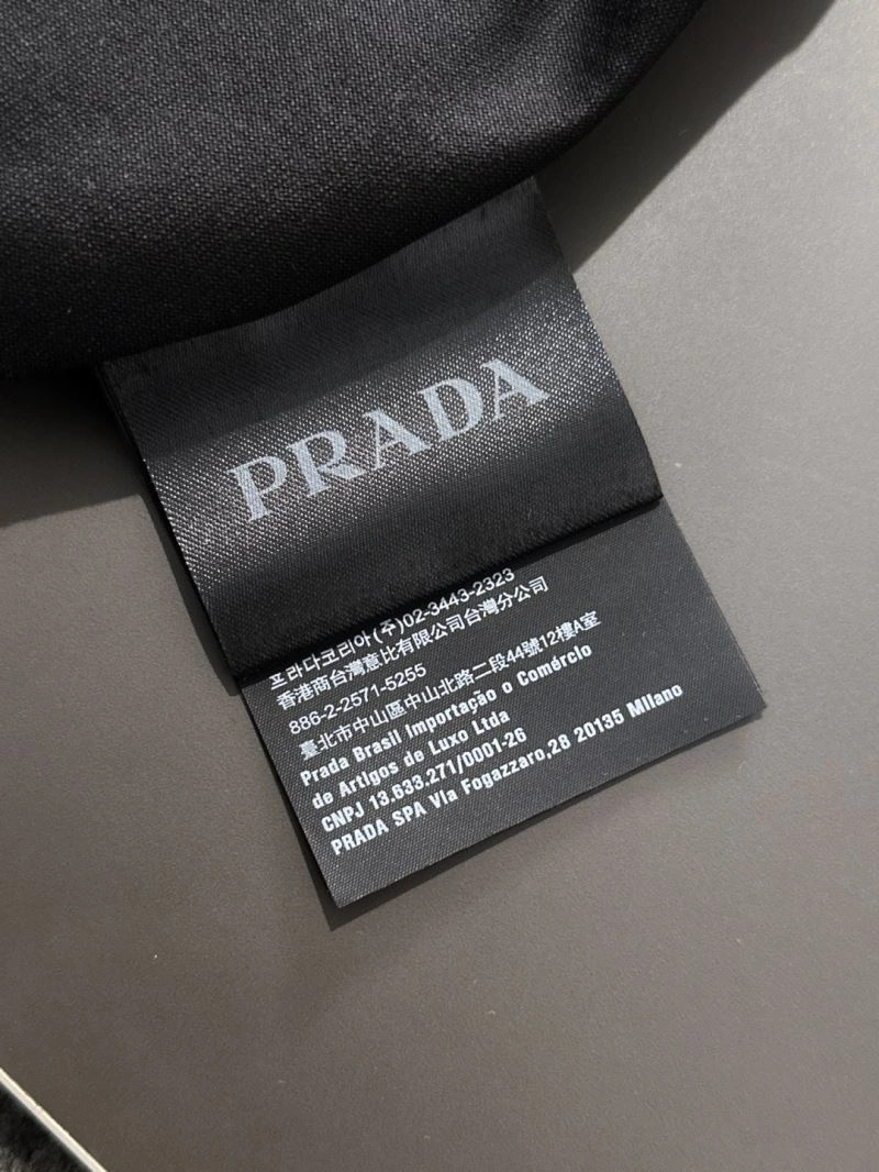 Affordable Prada T-Shirts