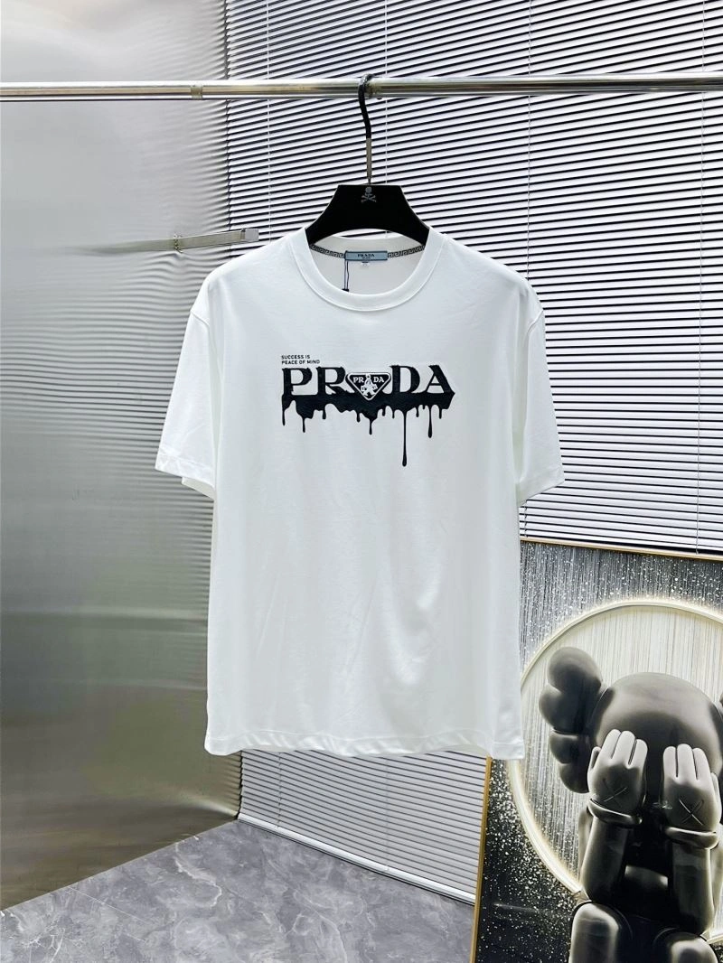 Factory-made Prada T-Shirts