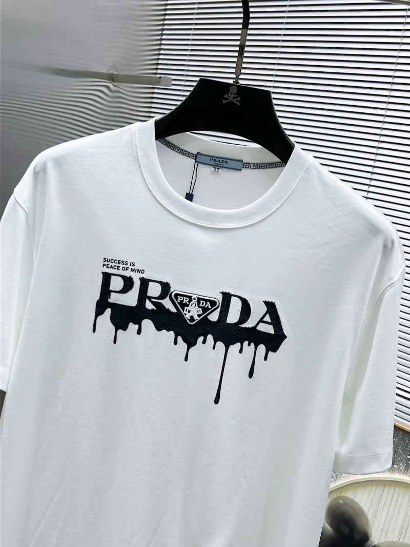 Factory-made Prada T-Shirts