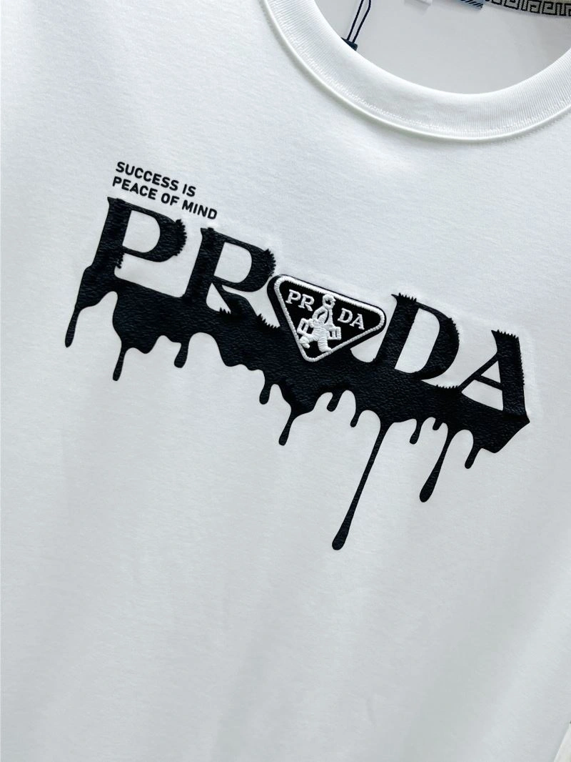 Factory-made Prada T-Shirts