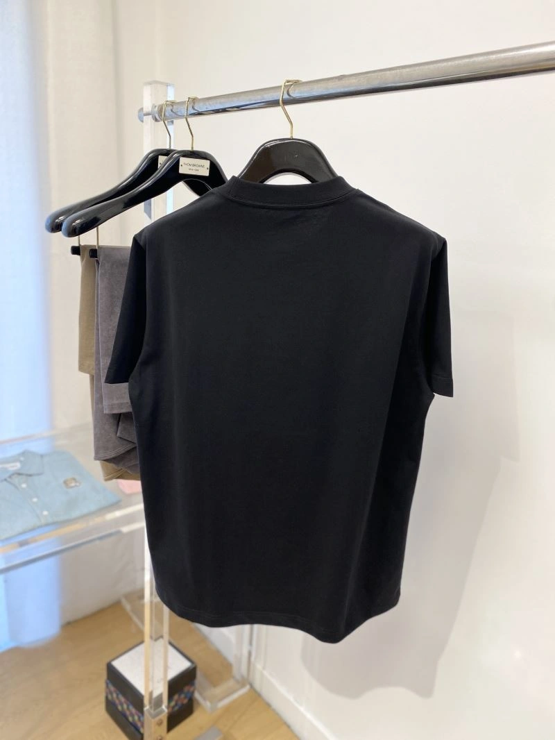 Low-cost Prada T-Shirts