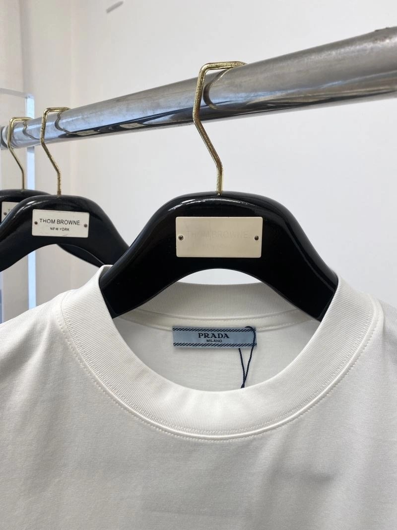 Affordable Prada T-Shirts