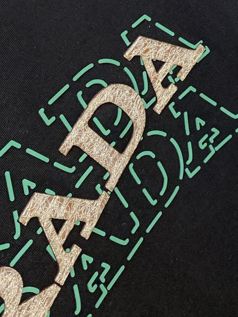 High fidelity Prada T-Shirts