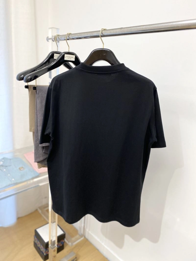 High fidelity Prada T-Shirts