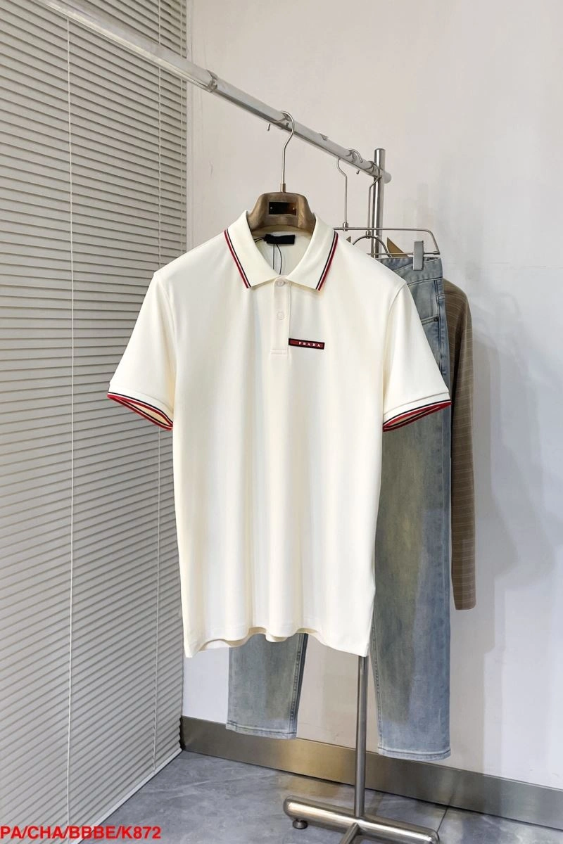 High fidelity Prada T-Shirts