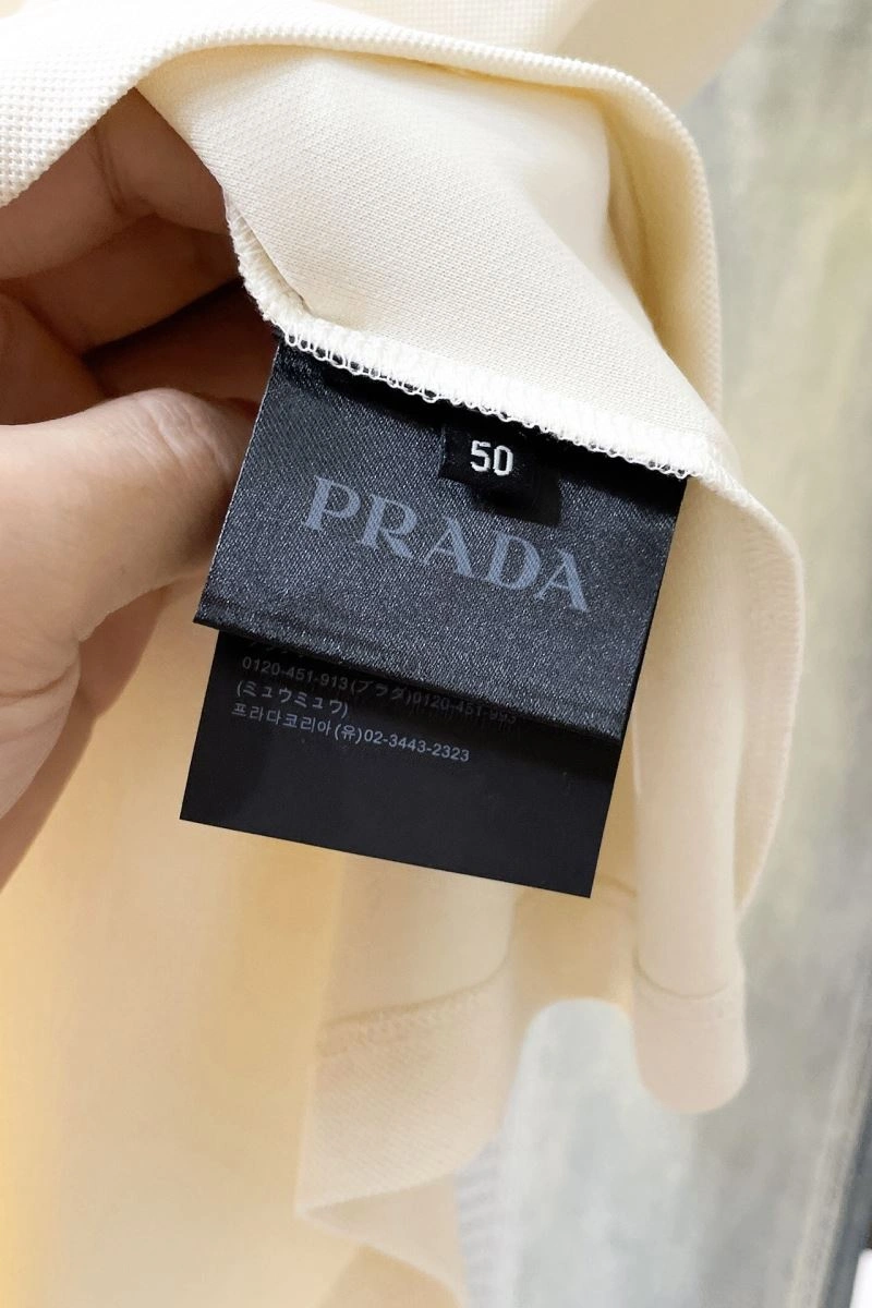 High fidelity Prada T-Shirts