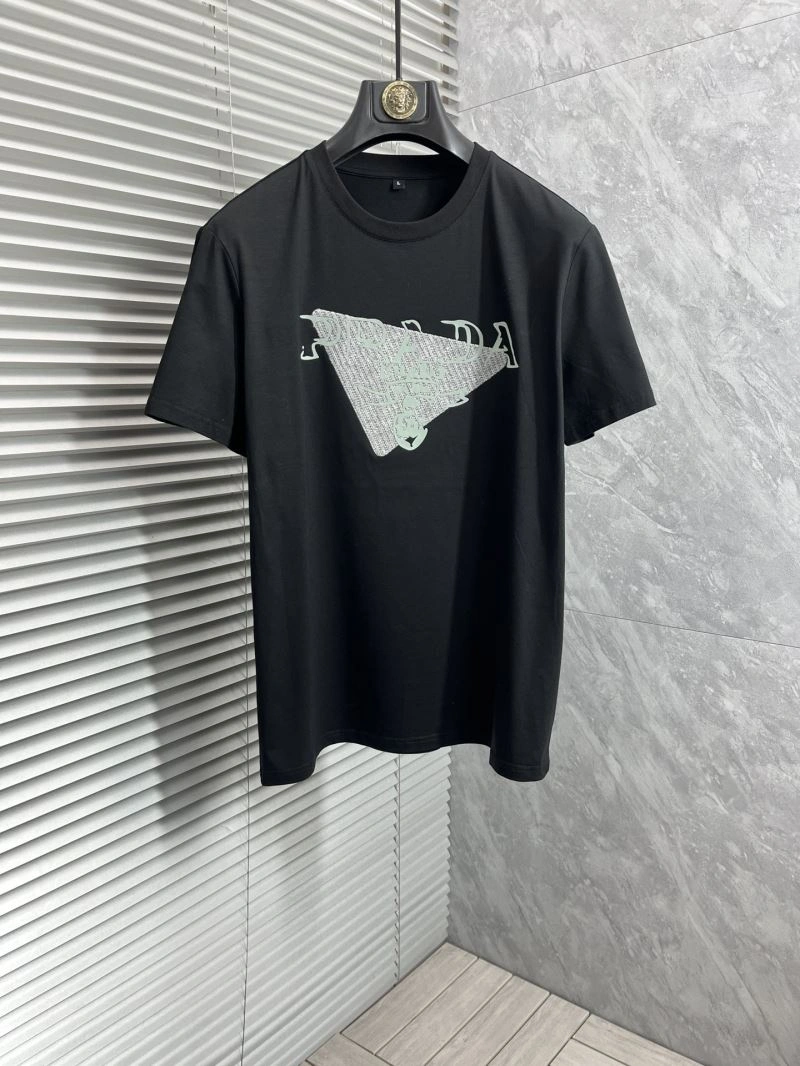 Low-cost Prada T-Shirts