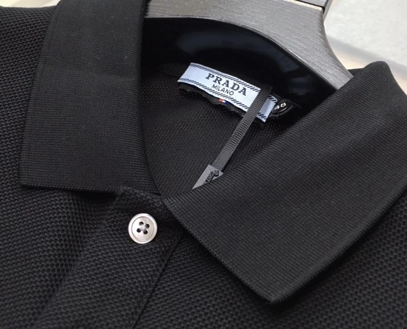 Inexpensive Prada T-Shirts