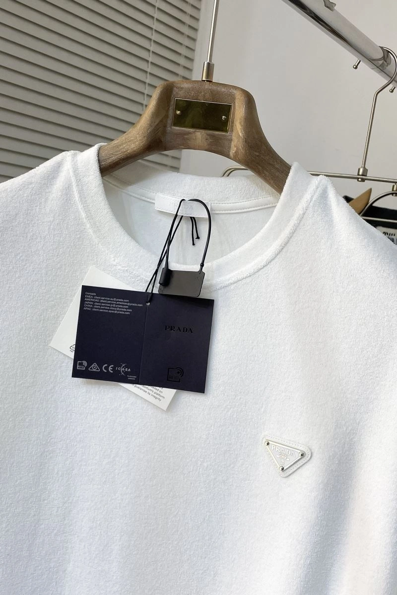 High accuracy Prada T-Shirts