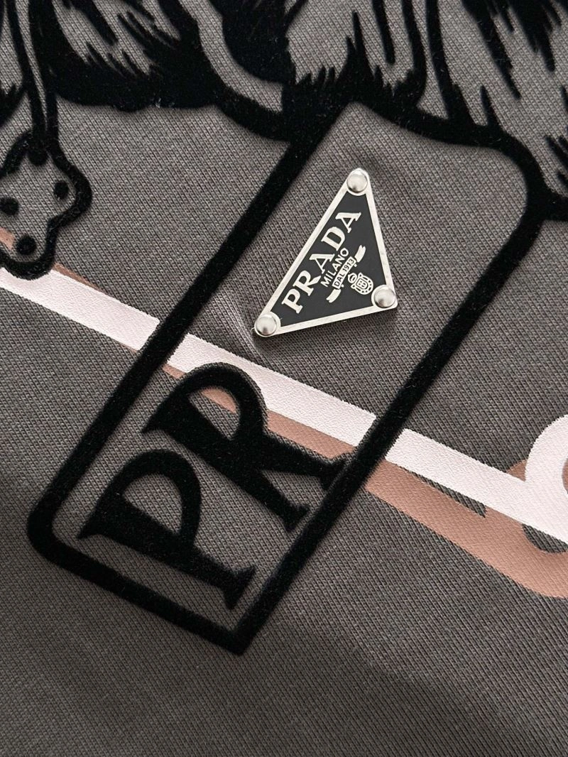Accurate model Prada T-Shirts