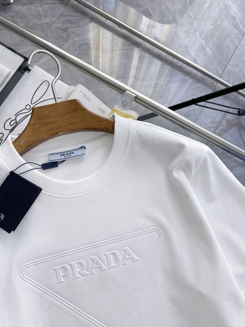 Accurate model Prada T-Shirts