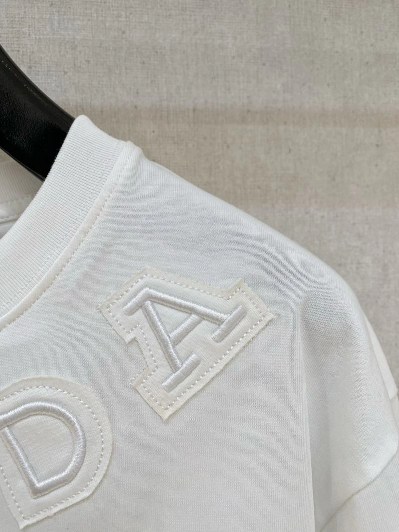 Accurate model Prada T-Shirts