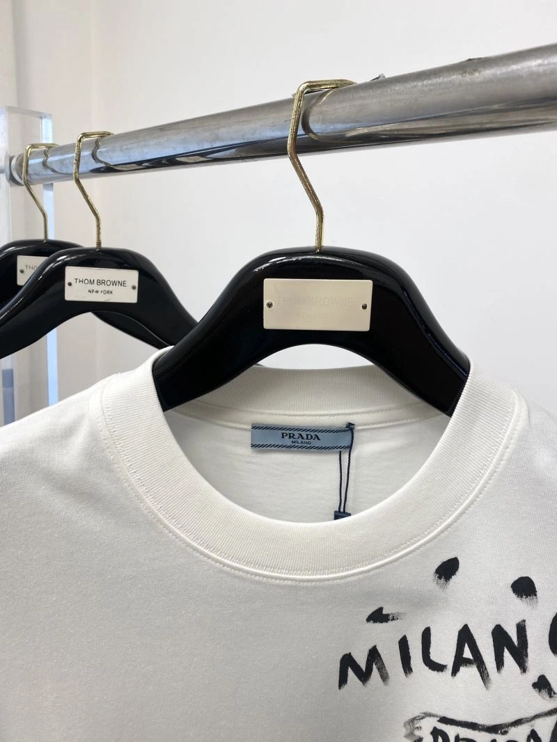 Affordable Prada T-Shirts