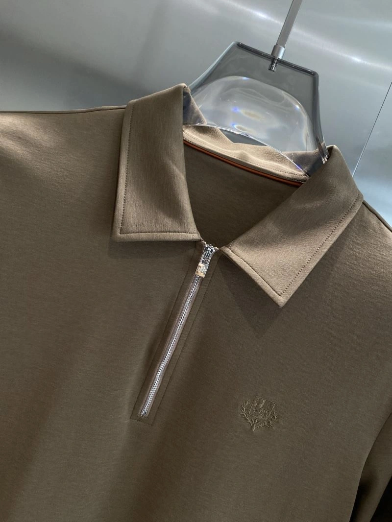 Low-cost Prada T-Shirts