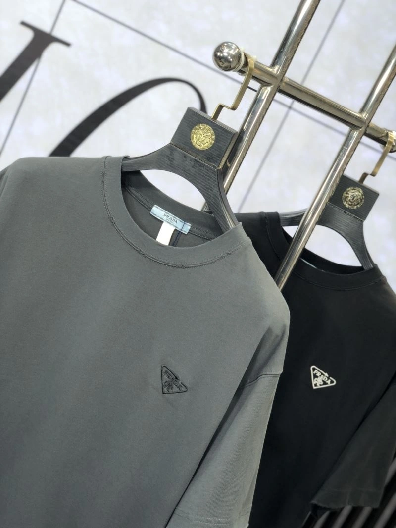 Cut-rate Prada T-Shirts