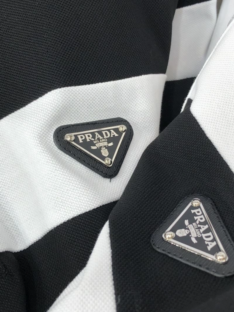 Bargain Prada T-Shirts