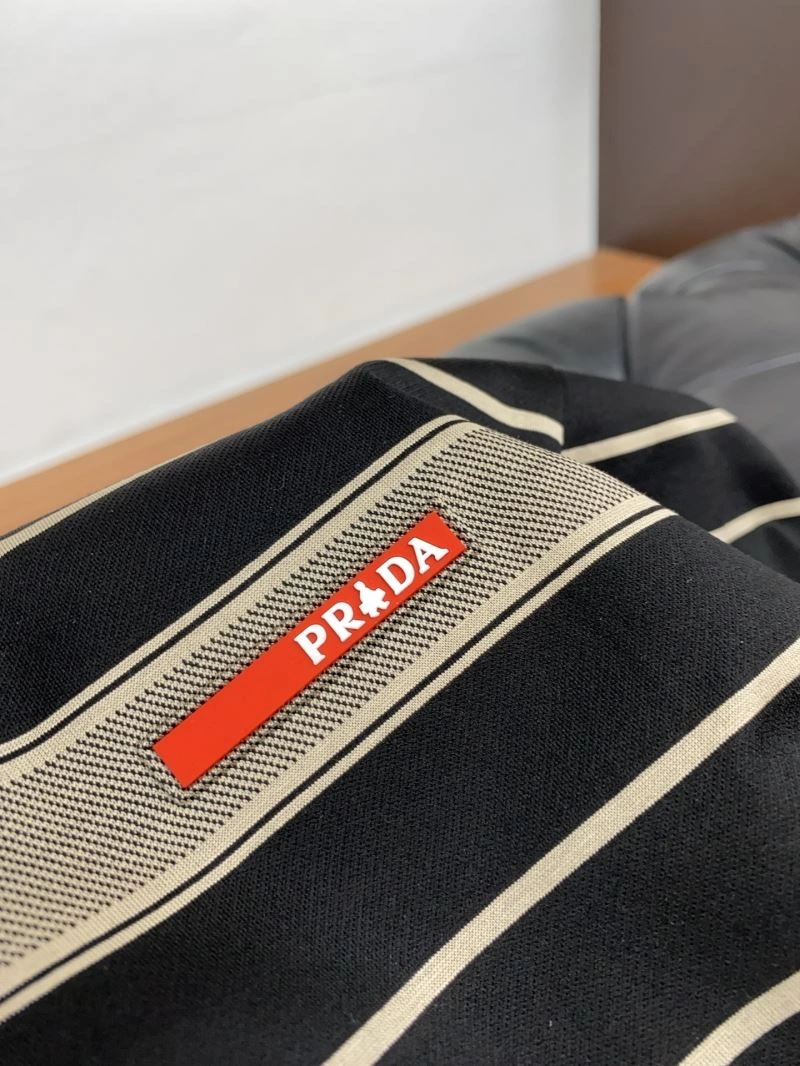 Factory-made Prada T-Shirts
