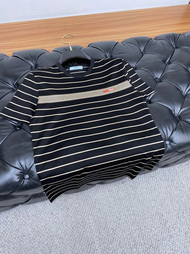Factory-made Prada T-Shirts