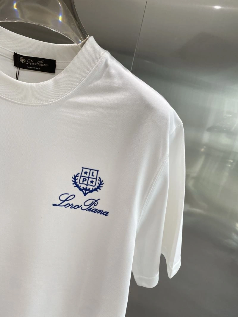 Cut-rate Prada T-Shirts