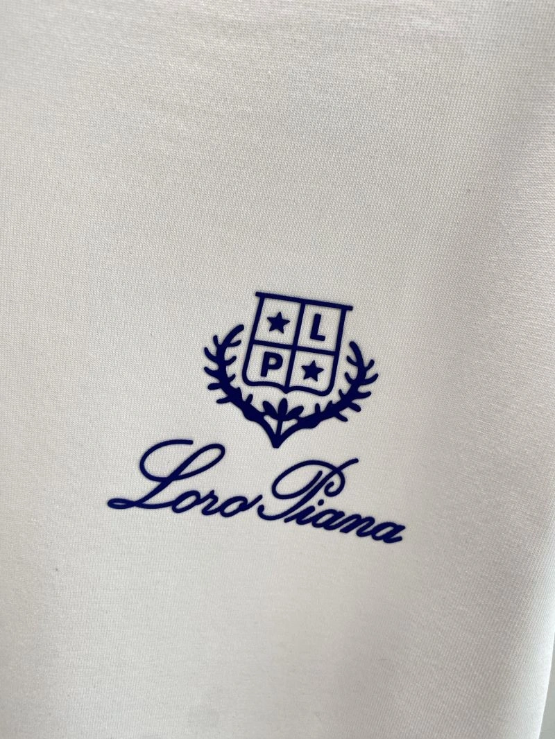 Cut-rate Prada T-Shirts