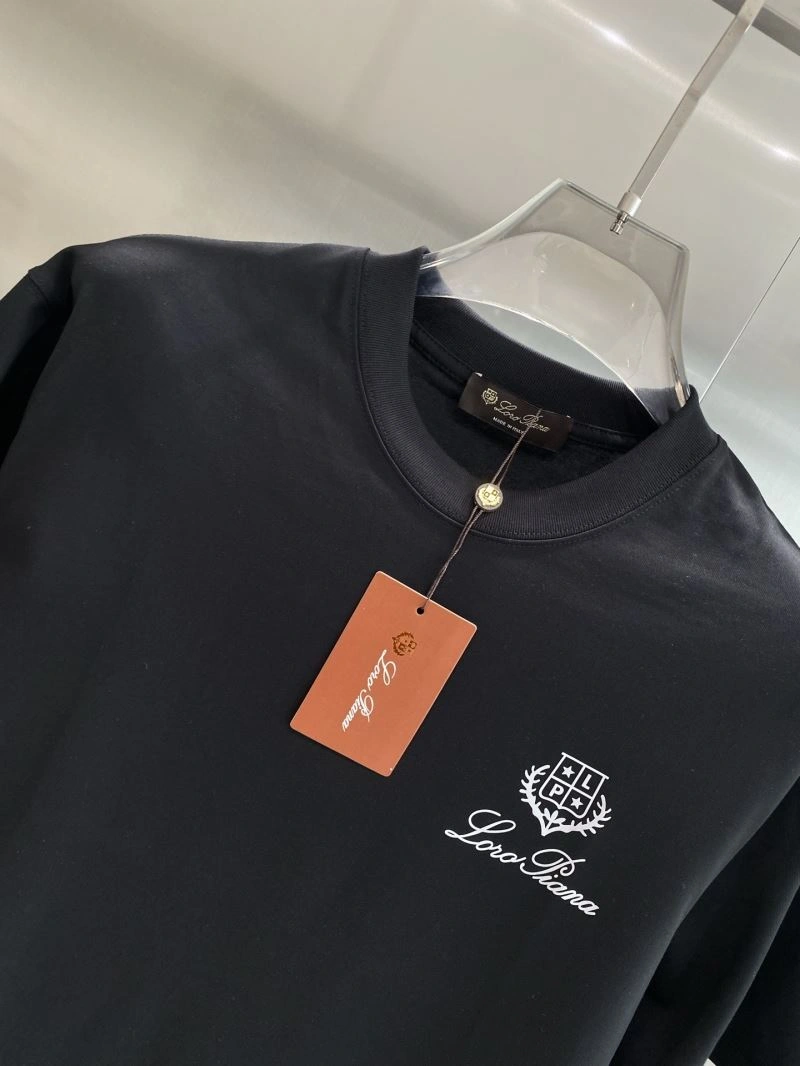 Bargain Prada T-Shirts