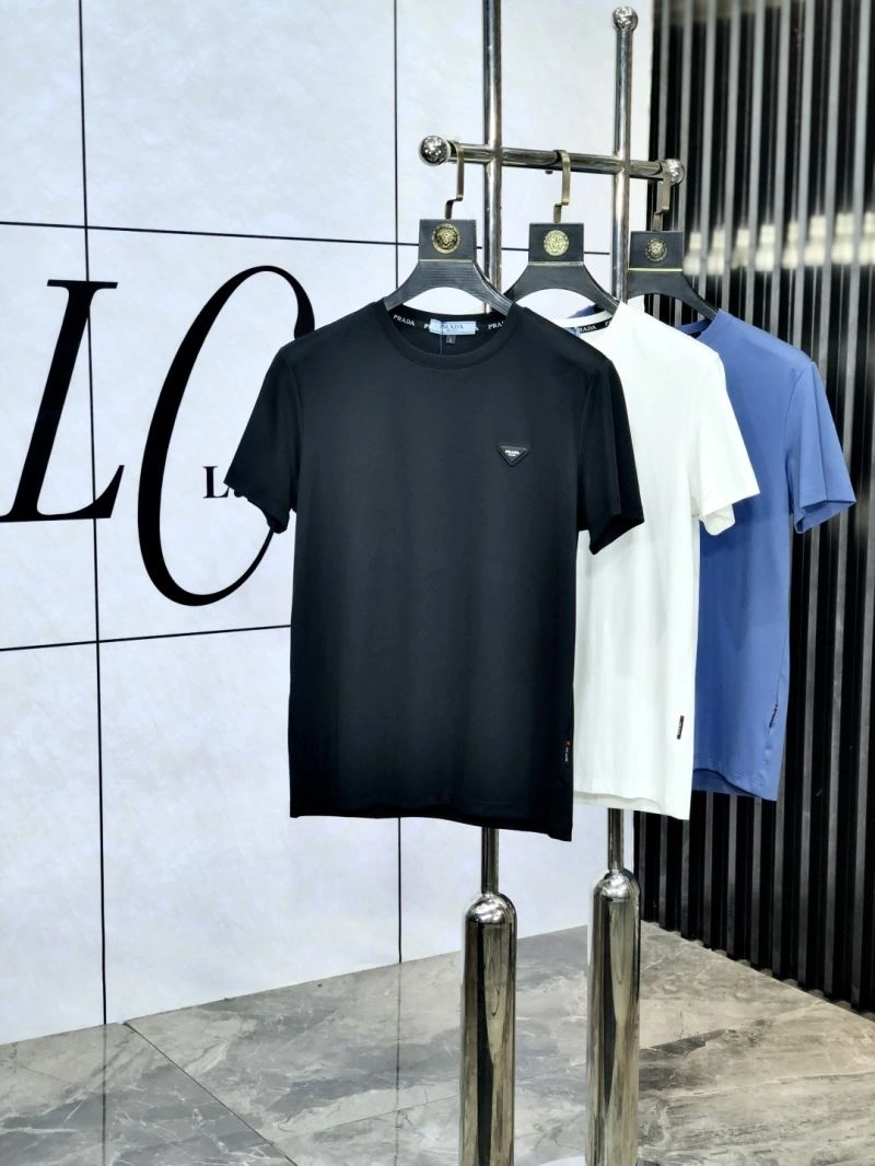 Bargain Prada T-Shirts