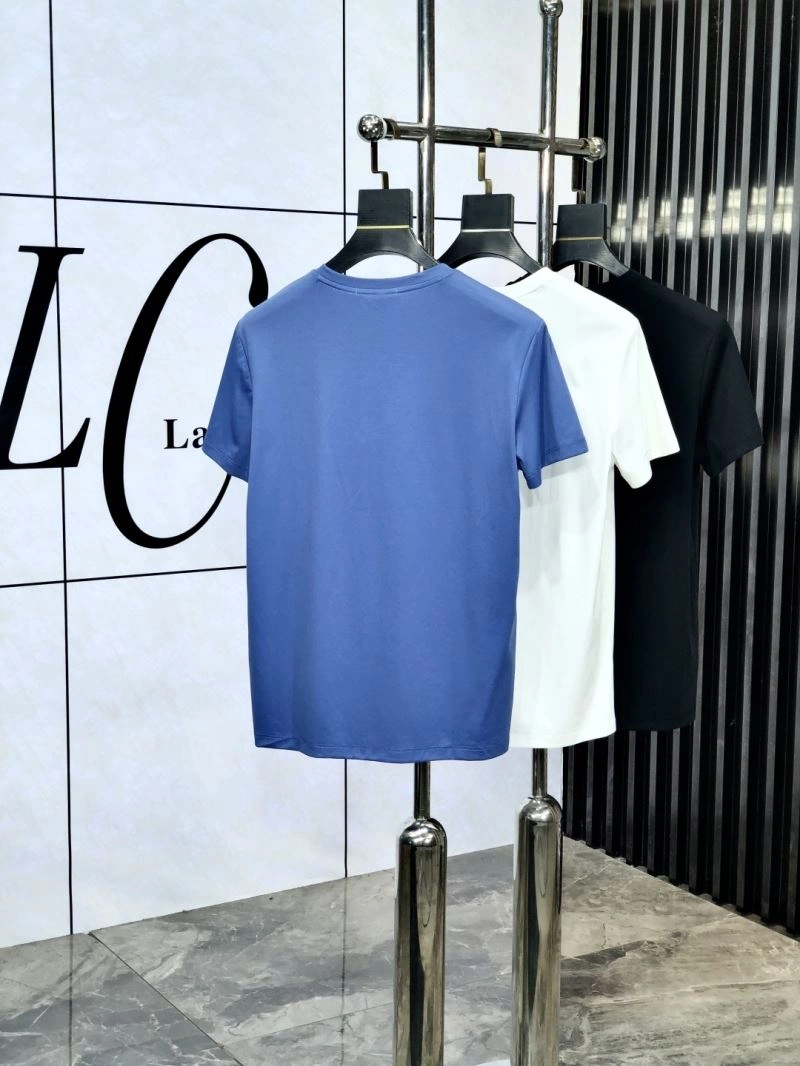 Bargain Prada T-Shirts