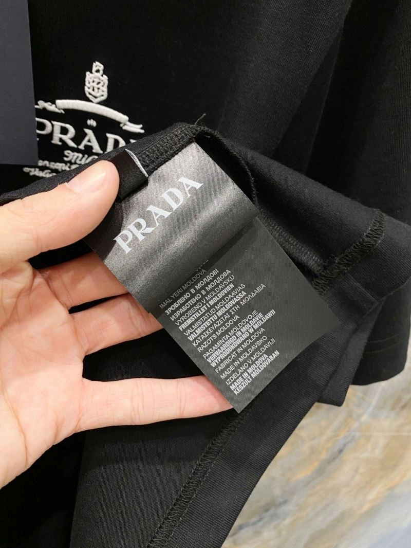 Precise copy Prada T-Shirts
